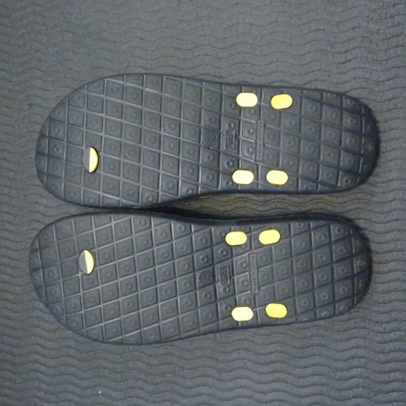 china | Shoes | Mens Flip Flops | Poshmark